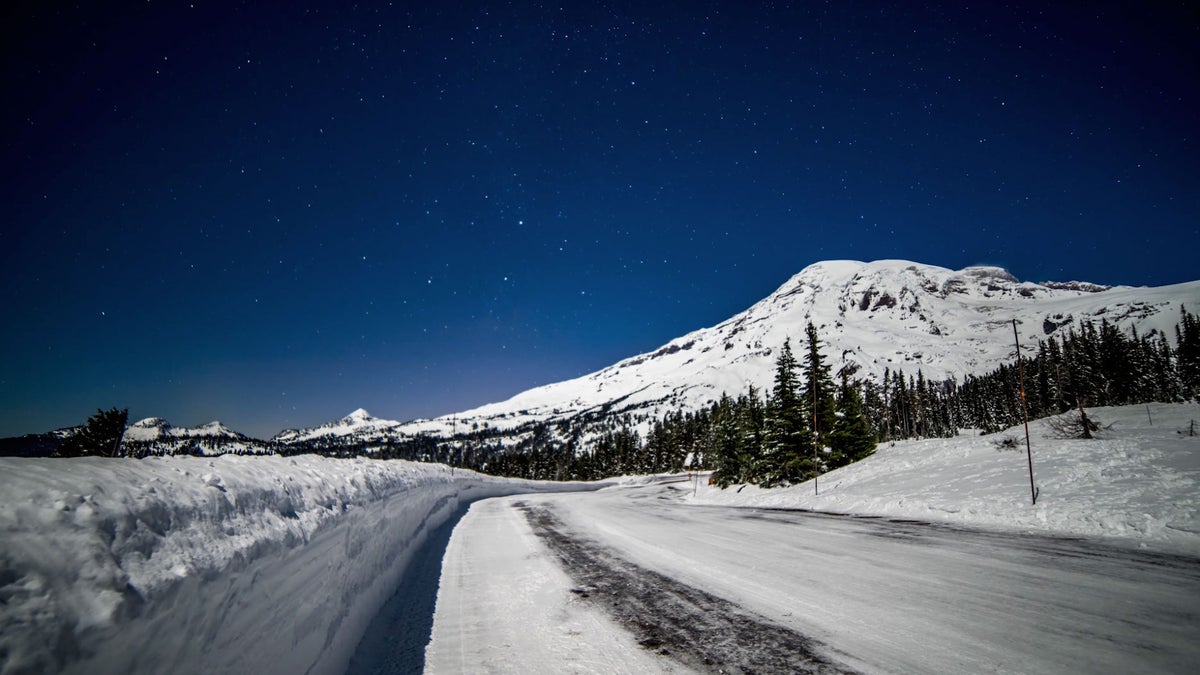 Take 120 Seconds to Regain Your Sanity and Escape Your Desk - Outside ...