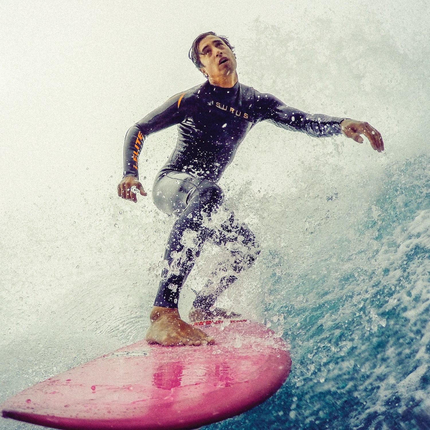 Island of the Endless, Empty Waves