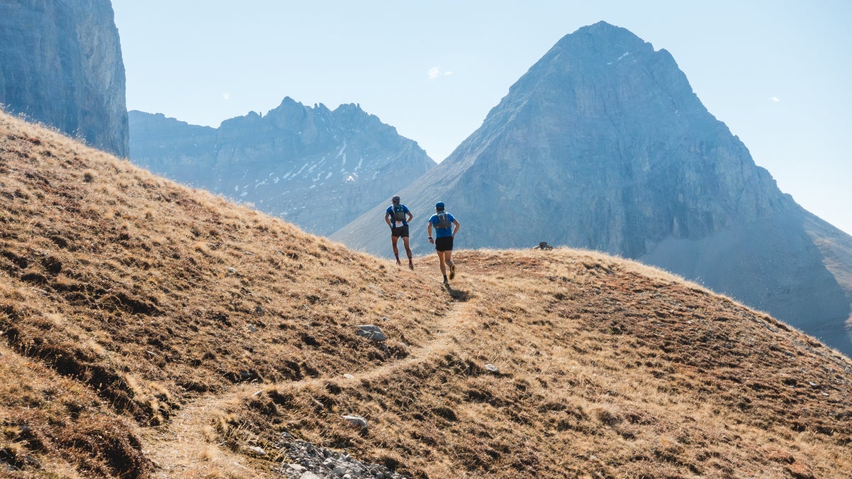 A 600-Mile Run Through the Mountains - Outside Online