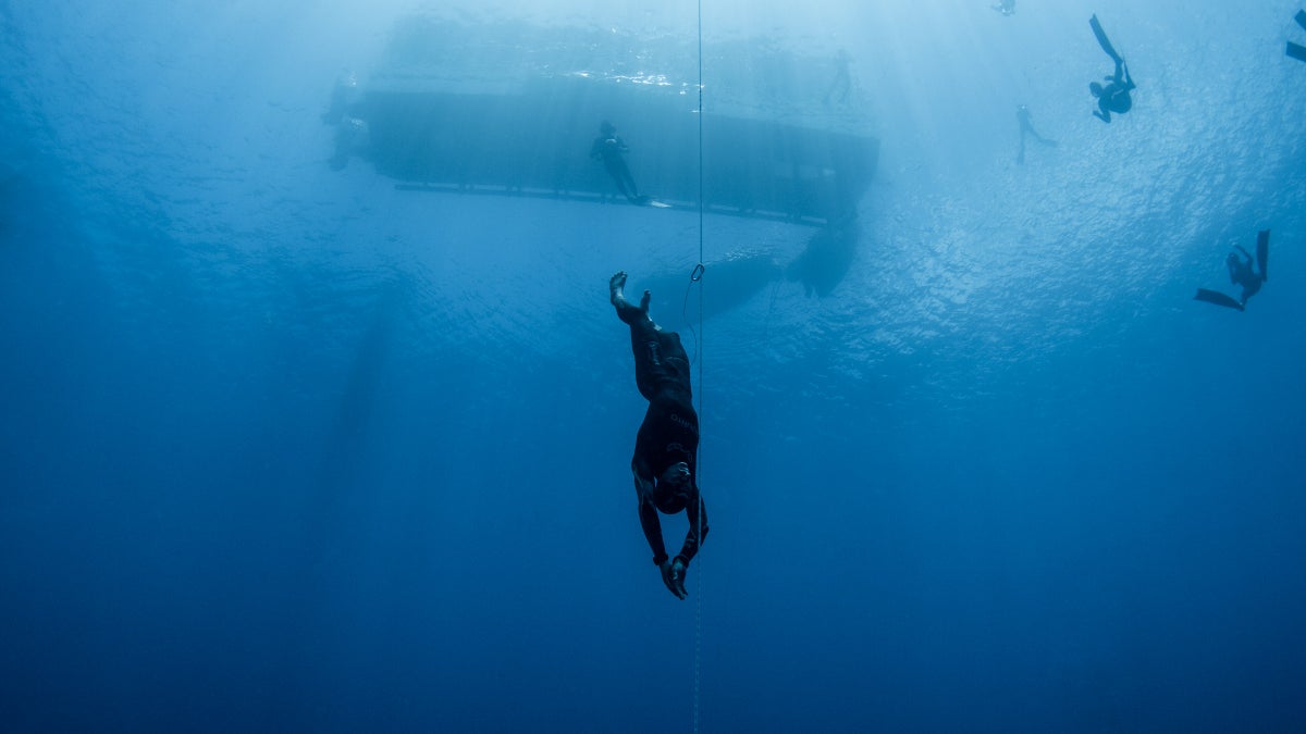 How Do Freedivers Train to Break World Records?