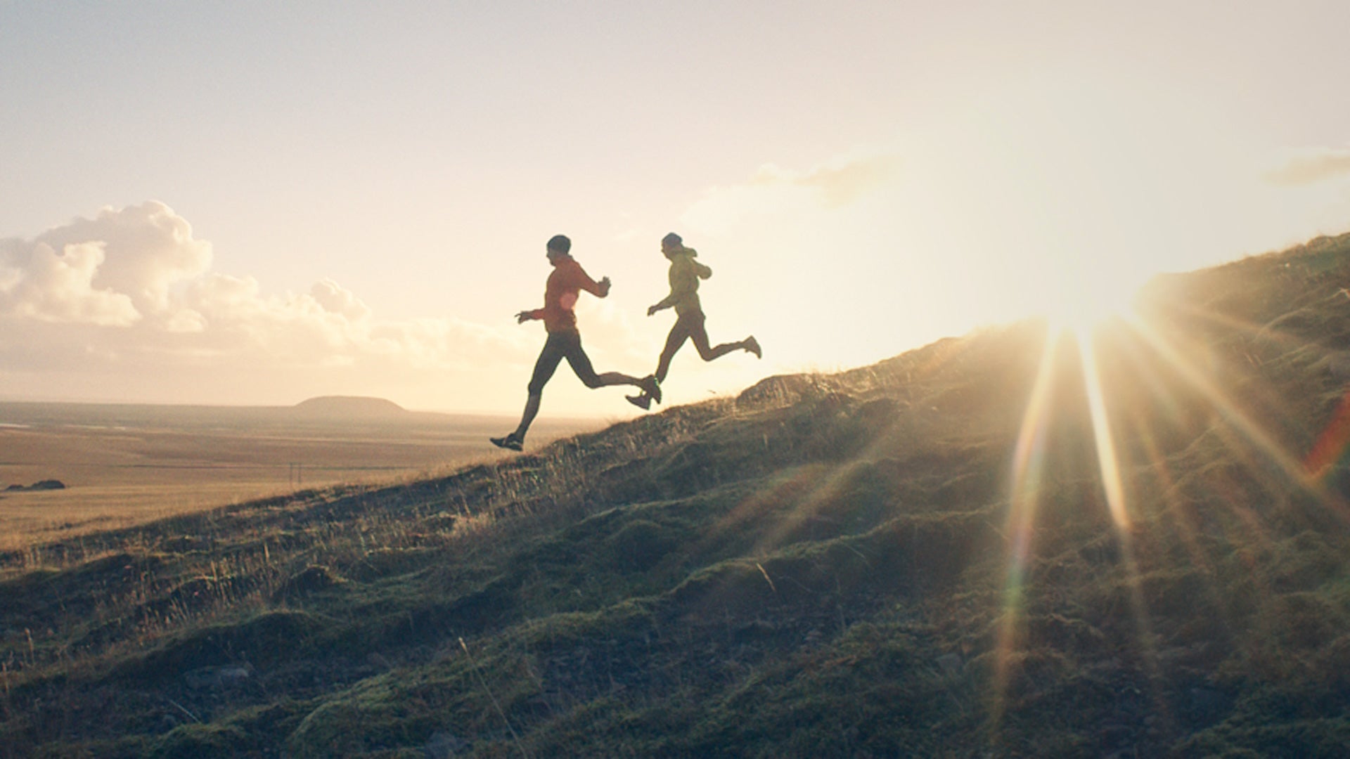 Fell Running in Iceland Looks Terrifyingly Fun - Outside Online