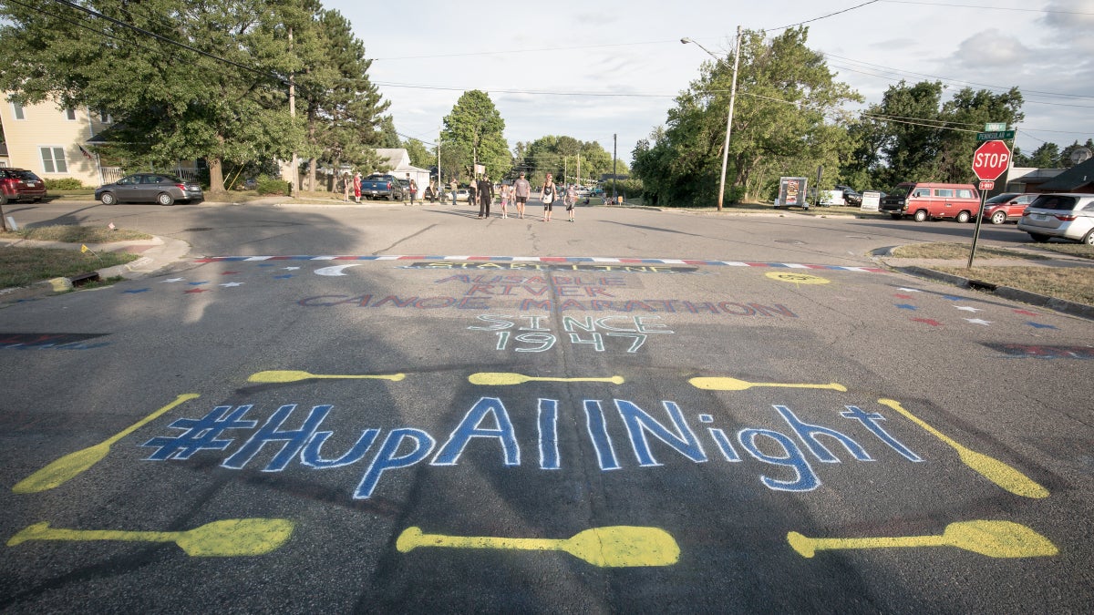 14 Hours at the World’s Toughest Spectator Race - Outside Online
