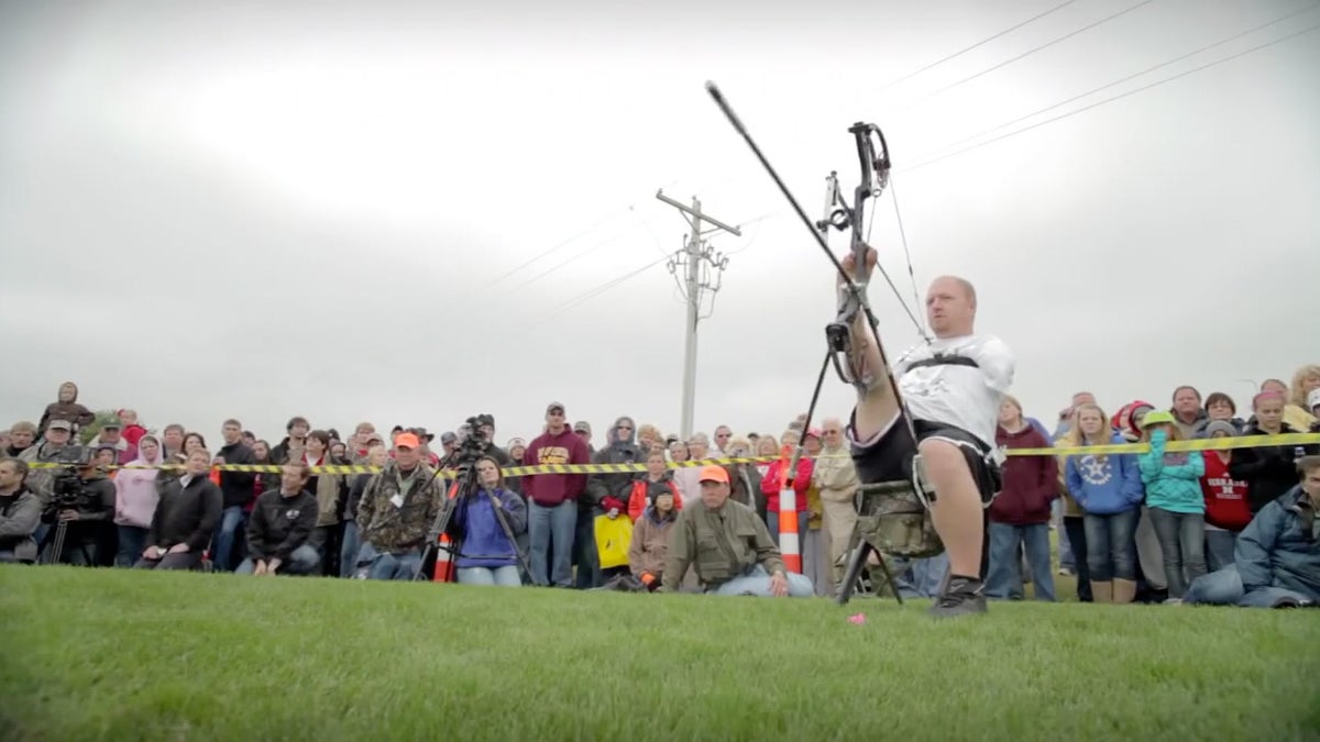 How a Man With No Arms Set the Record for Longest Archery Shot ...