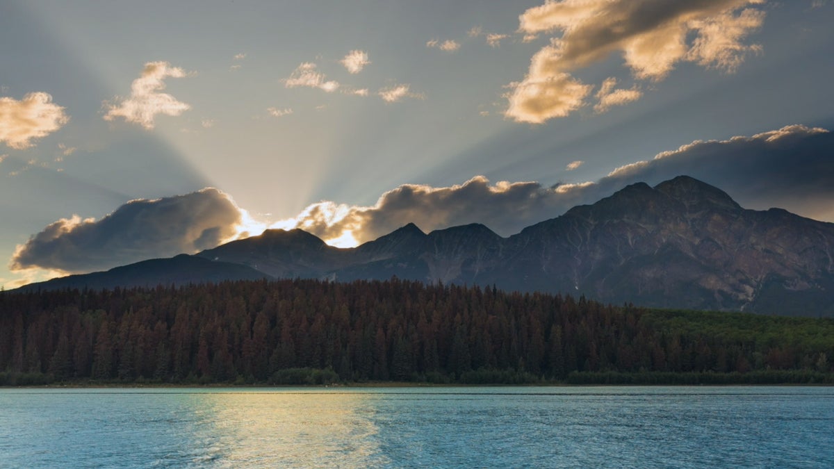 A Stunning Timelapse From Canada - Outside Online