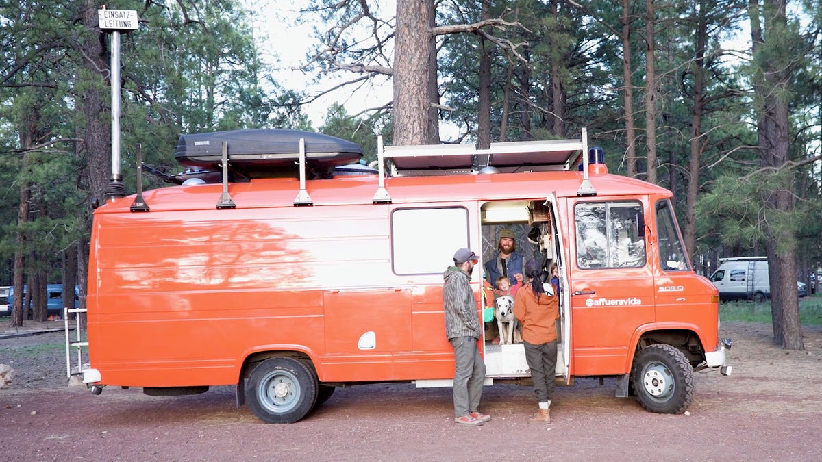 Adventure Vehicles 101: Affuera Vida Bus - Outside Online