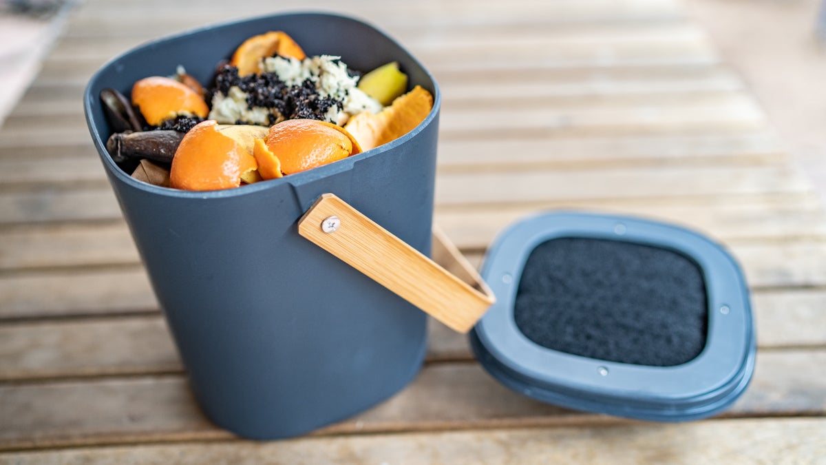 This Sleek, Affordable Composter Makes Going Green Easy