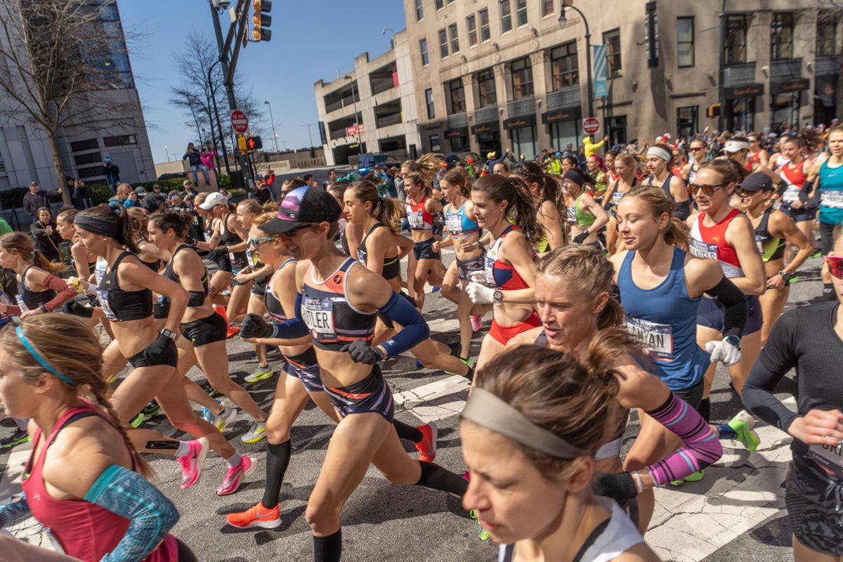 Photos from a Historic Women's Olympic Trials Race - Outside Online