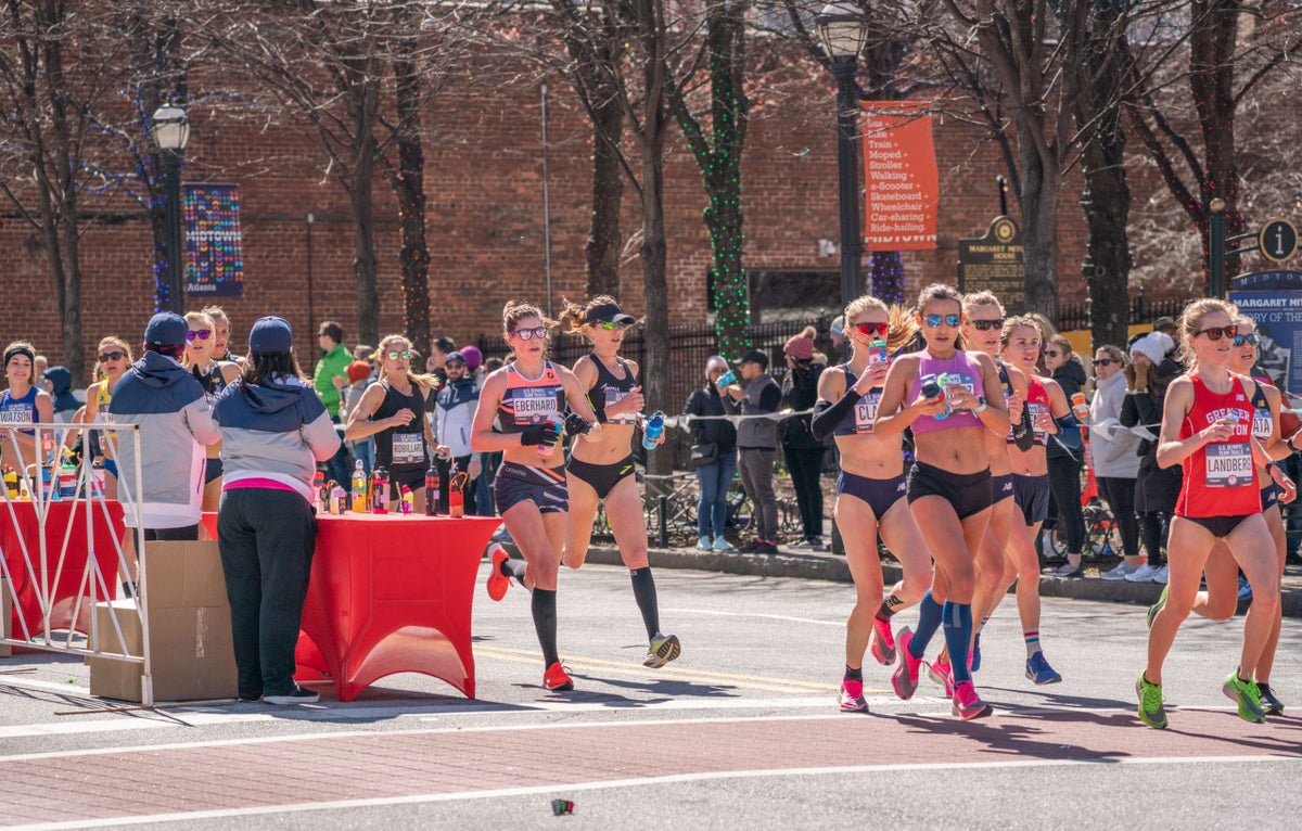 Photos from a Historic Women's Olympic Trials Race - Outside Online