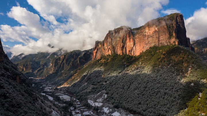 China Is an Underrated Rock Climbing Paradise