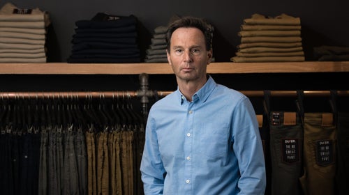 Outside Online - Pivoting an Outdoor Business to Include Crowdsourcing