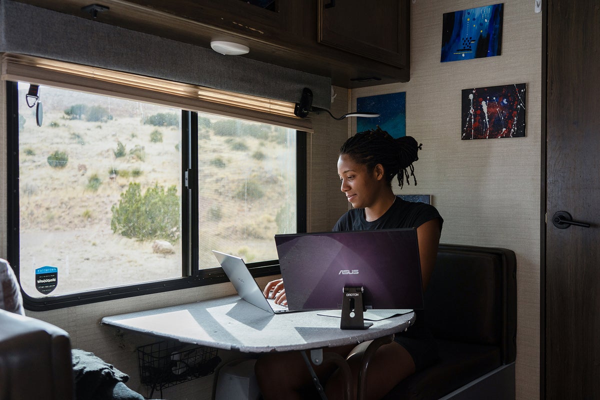 So You Want to Be a Digital Nomad? Here’s How to Do It.