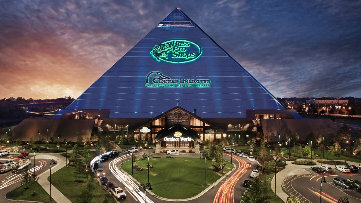 How the Bass Pro Shops Pyramid Became a Memphis Icon