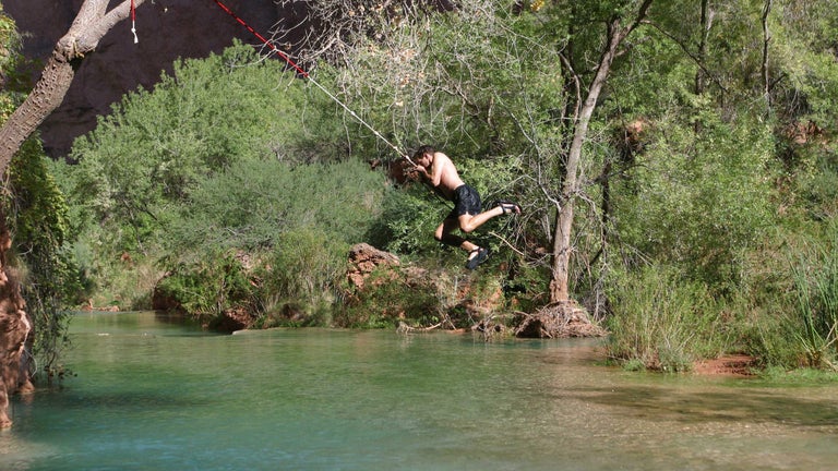 Ultimate Guide to Havasu Falls Hike near Grand Canyon National Park