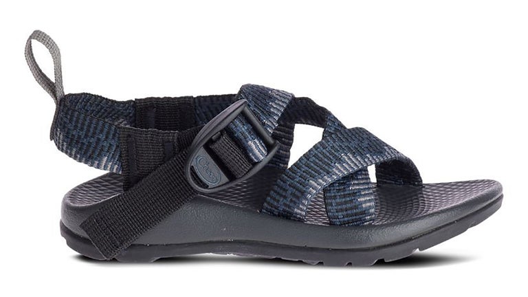 Five Great Outdoor Shoes for Your Kids
