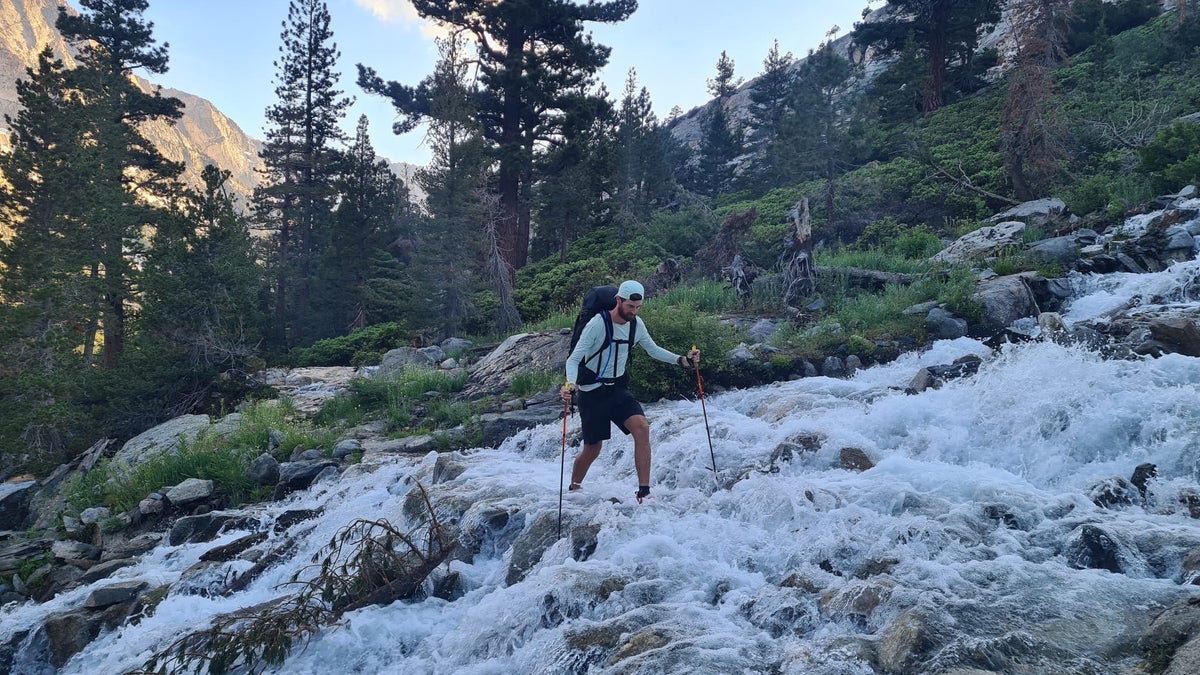 There’s a New Speed Record on the Pacific Crest Trail
