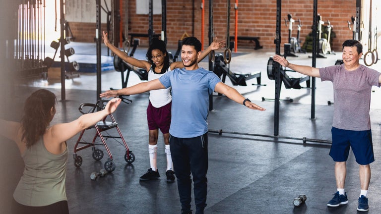 The Best Upper Body Stretches for Outdoor Athletes