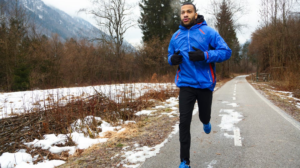 The Best Men’s Winter Running Apparel 2024