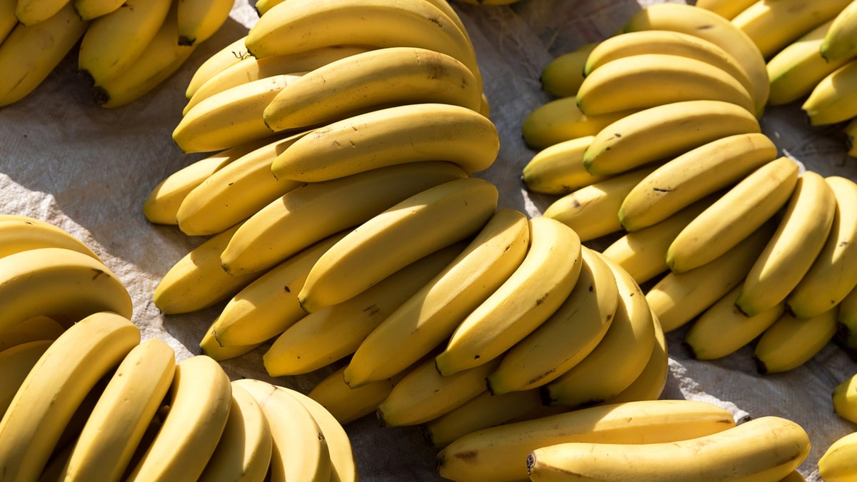 'The Fruit Cure' Is a Cautionary Tale of Extreme Diets