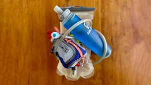 The Best Ways to Carry Fluids on a Run