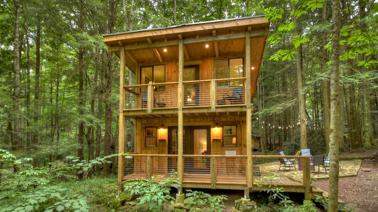 The 9 Best Adventure Lodges in North America