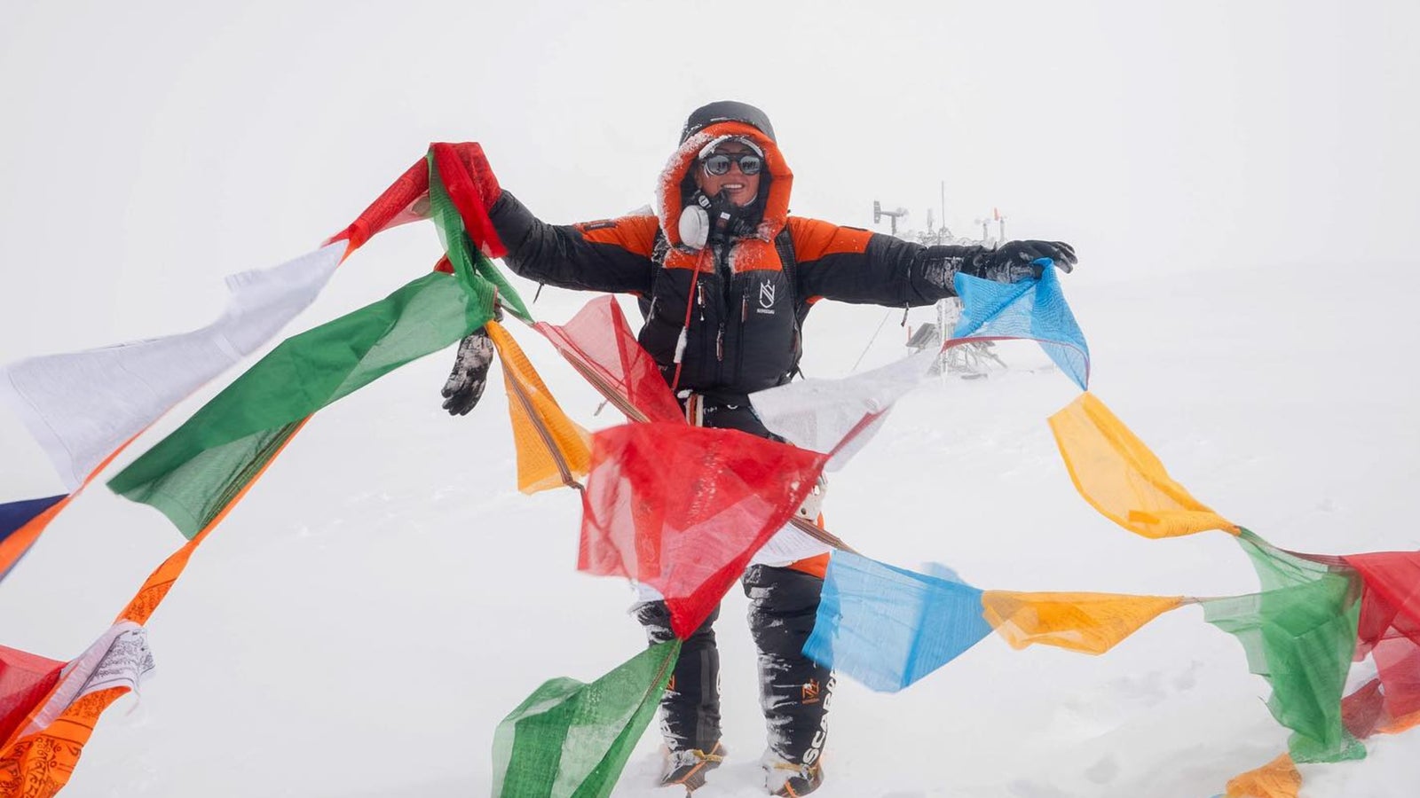 Anna Gutu and Gina Rzucidlo’s Deadly Race on Shishapangma