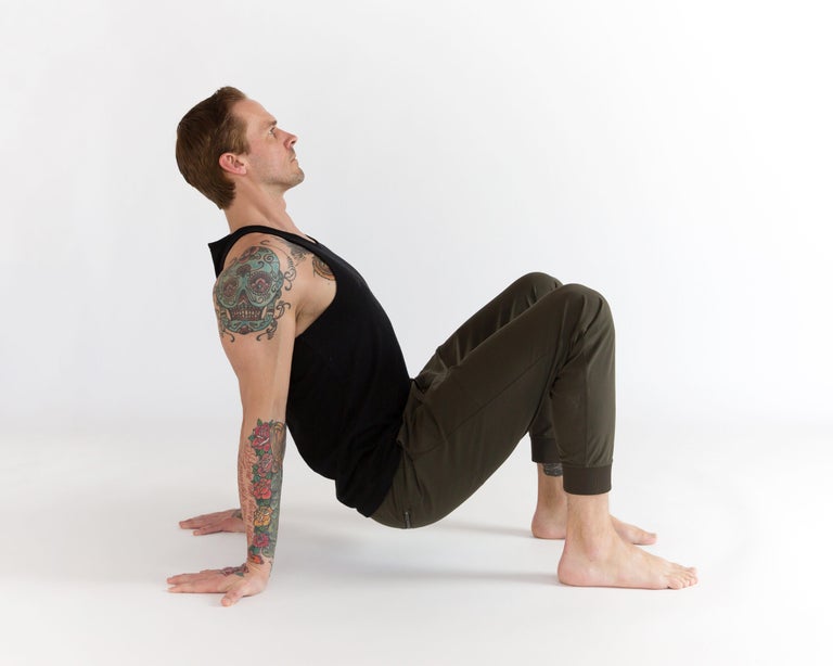 6 Animal Flow Bodyweight Exercises to Prevent Falls