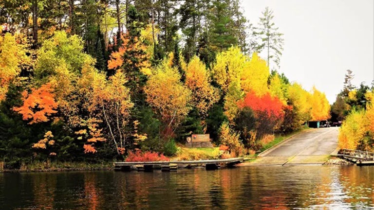 9 Underrated National Parks for Fall Foliage