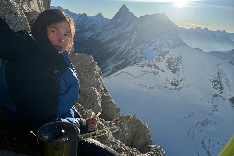 How Two Stranded Climbers Survived for Three Days in the Himalayas