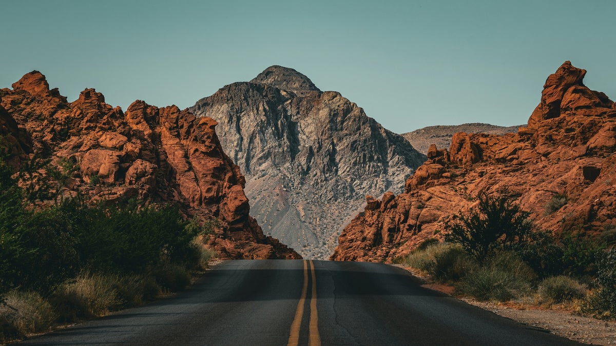 The Ultimate Cross-Country Road Trip Guide