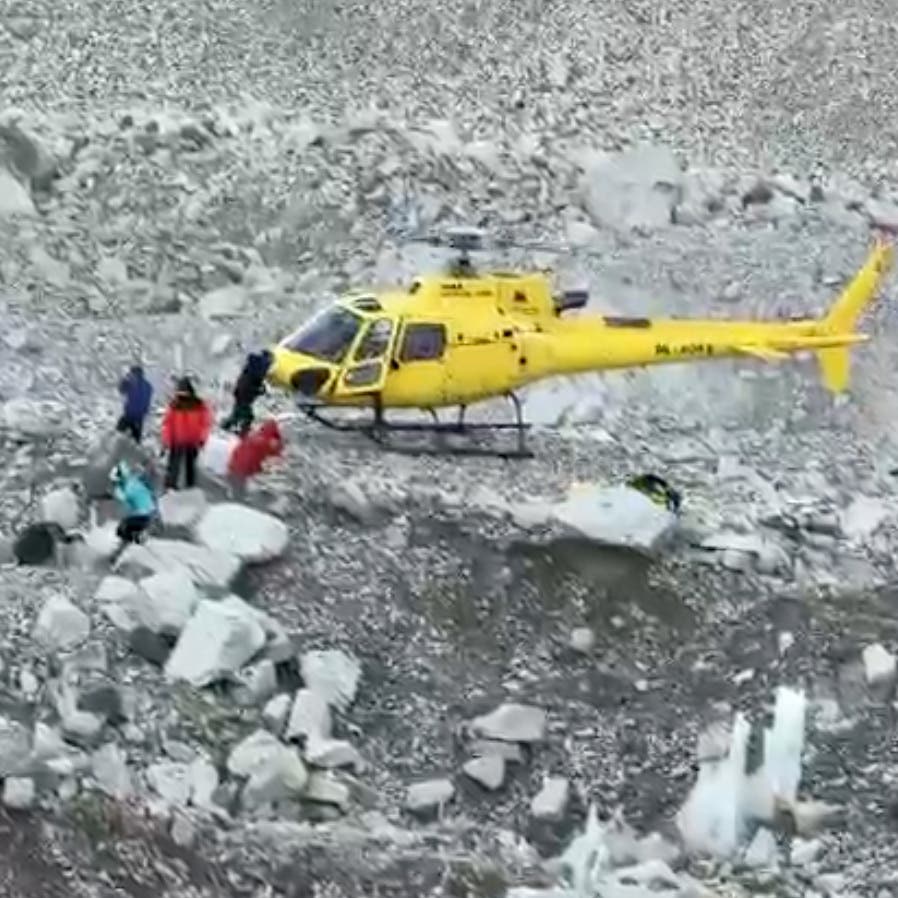 Mount Everest Live Updates: Breaking News, Drama, and Heroics