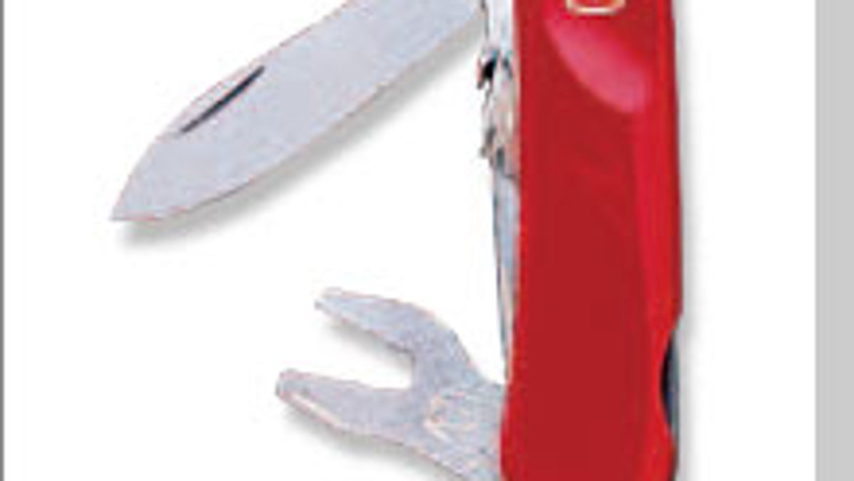 Wenger EVO S557 Swiss Army Knife - Knives & Tools: Reviews
