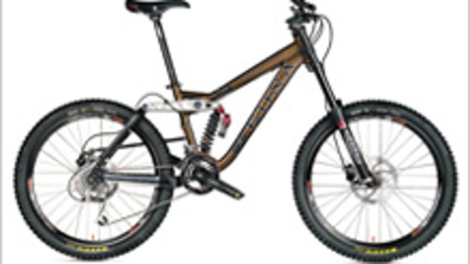 Kona Stinky Deluxe - Mountain Bikes: Reviews
