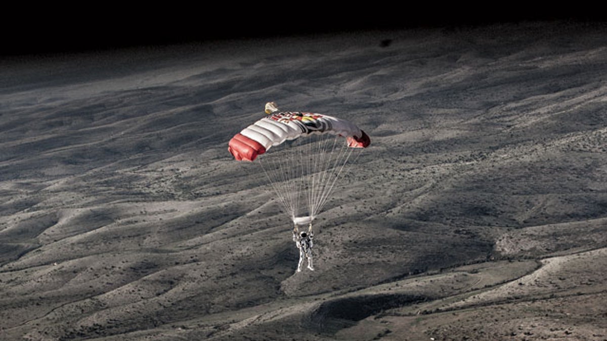 Behind the Scenes at Felix Baumgartner's Record-Breaking Space Jump