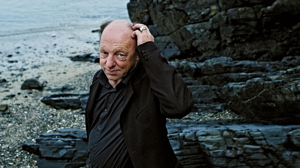 Can Antoine Vayer Crack the Doping Code?