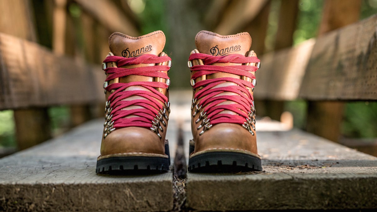 Danner Mountain Light Cascade