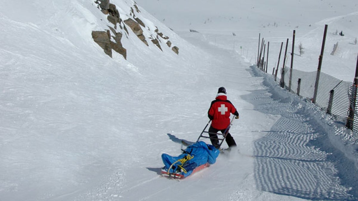 How Can I Become a Ski Patroller?