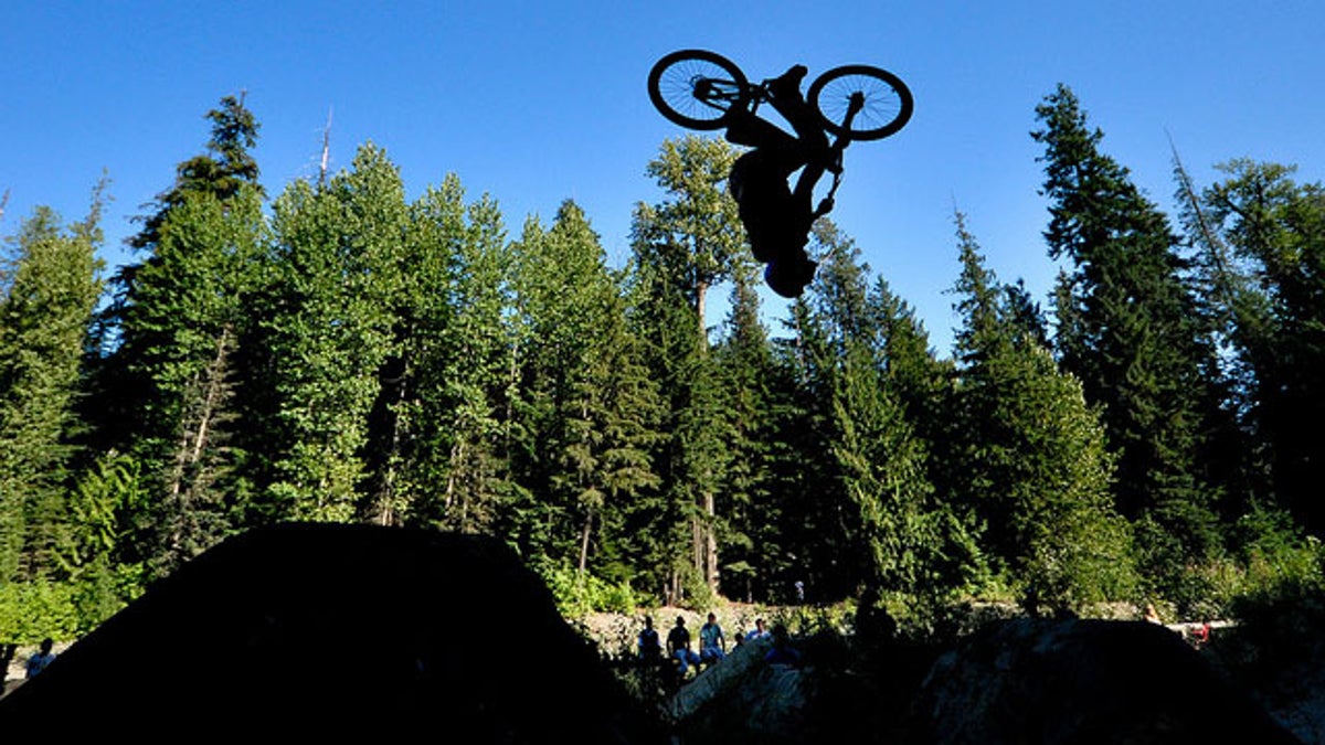 Record Mountain-Bike Backflip
