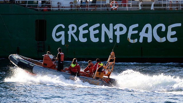 Russia Drops Greenpeace Piracy Charge