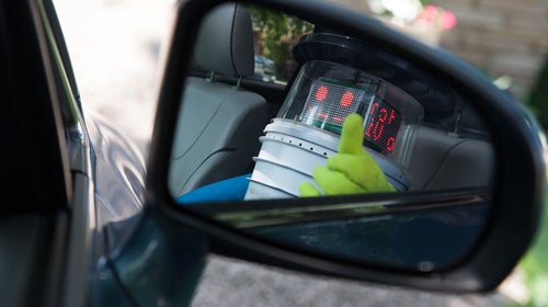 Meet the World's First Hitchhiking Robot